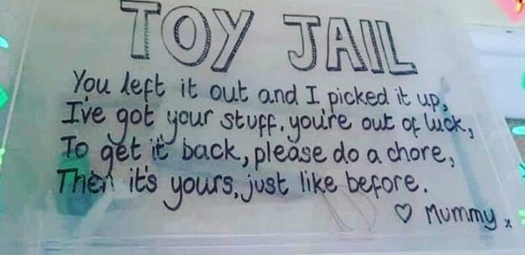 Mom Creates Toy Jail As A Way To Get Her Kids To Clean Up After Themselves 12 Tomatoes