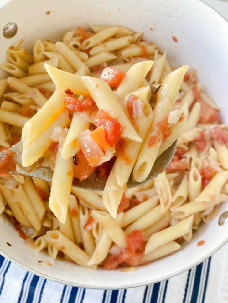 Angry Penne (Penne Arrabbiata) | 12 Tomatoes