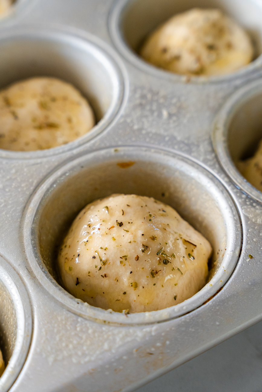 Muffin Tin Garlic Bombs | 12 Tomatoes