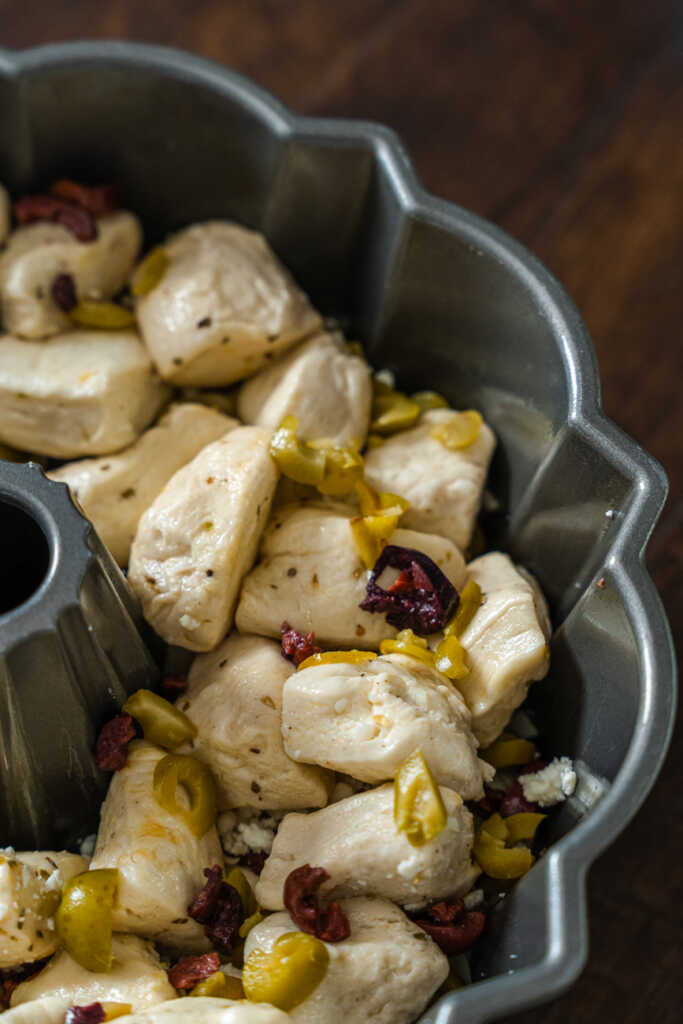 Olive Monkey Bread | 12 Tomatoes